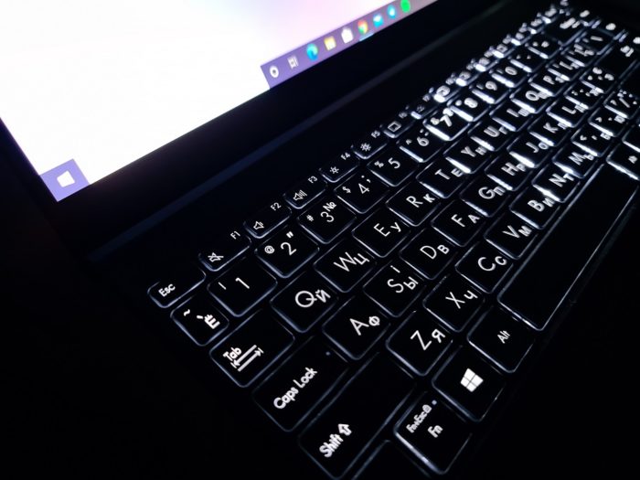 ASUS ZenBook 13 (UX325) review - Root-Nation.com