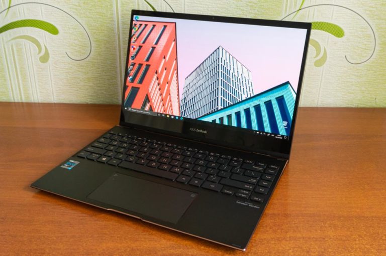 ASUS ZenBook Flip S (UX371EA) review – Top-Of-The-Line Transformer