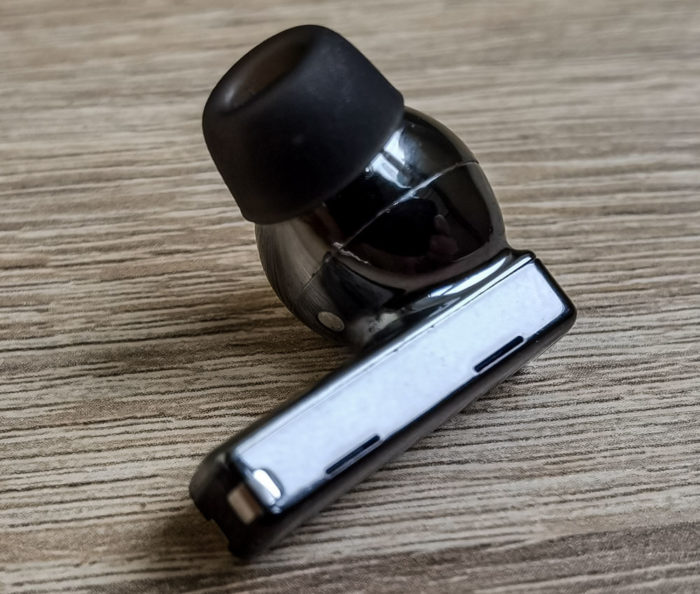 Huawei FreeBuds Pro review. Near Perfect TWS Earbuds