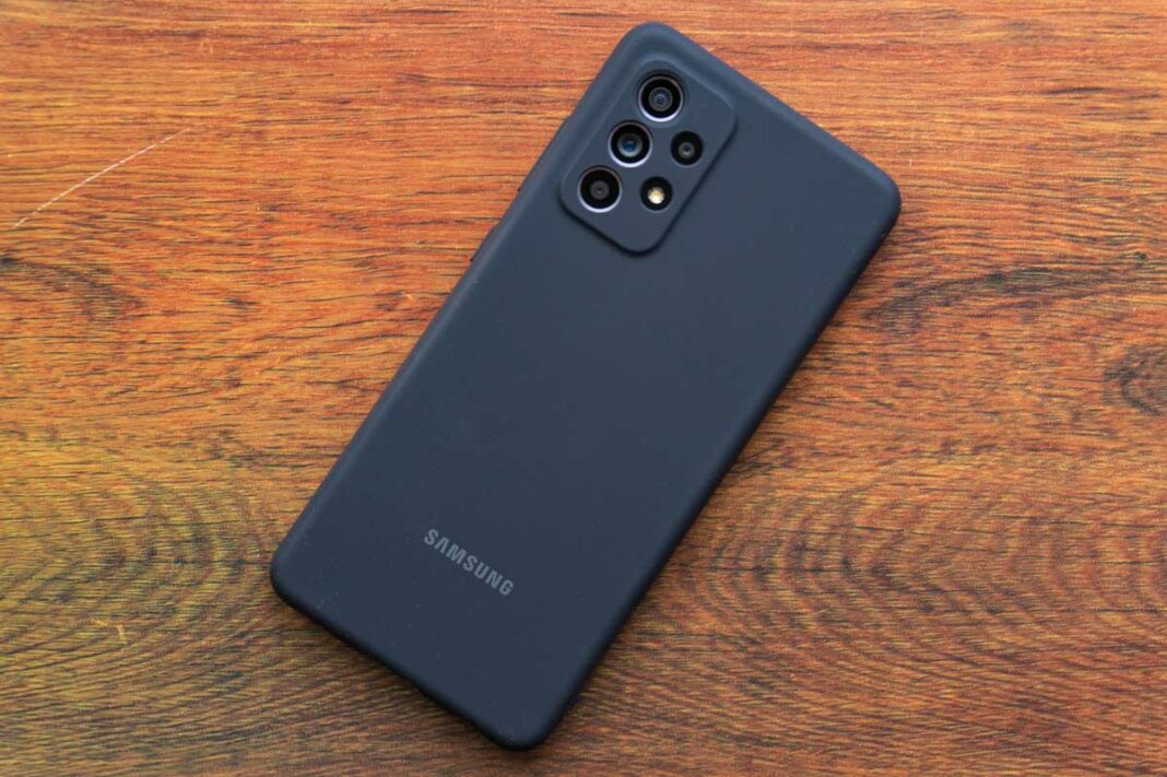 Samsung Galaxy A52 Review: A New Smash Hit? - Root-Nation.com
