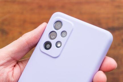 Samsung Galaxy A52 Review: A New Smash Hit? - Root-Nation.com