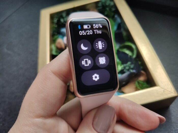 Huawei Band 6 review: It goes with everything - Root-Nation.com