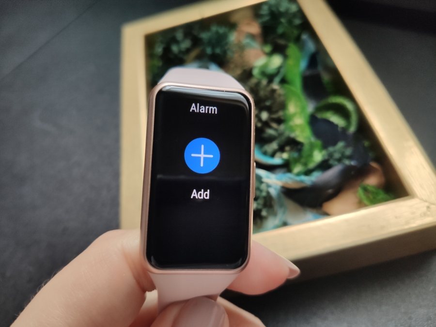 Huawei Band 6 review: It goes with everything - Root-Nation.com