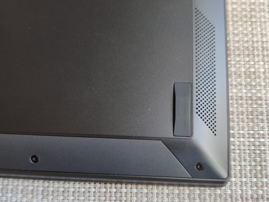 ASUS ZenBook 13 OLED (UX325) review: Versatile OLED Ultrabook