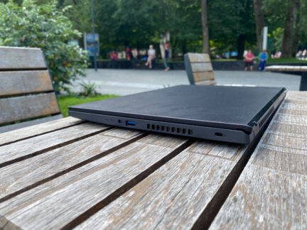 Acer Aspire 7 A715-51G Laptop Review - Root-Nation.com
