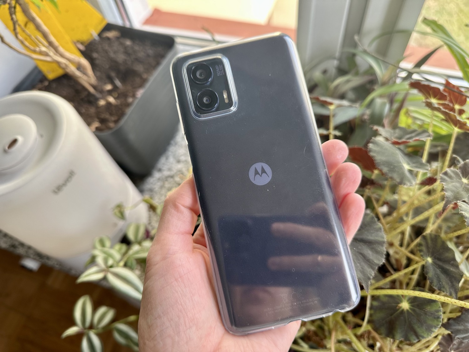Motorola Moto G73 5G smartphone review