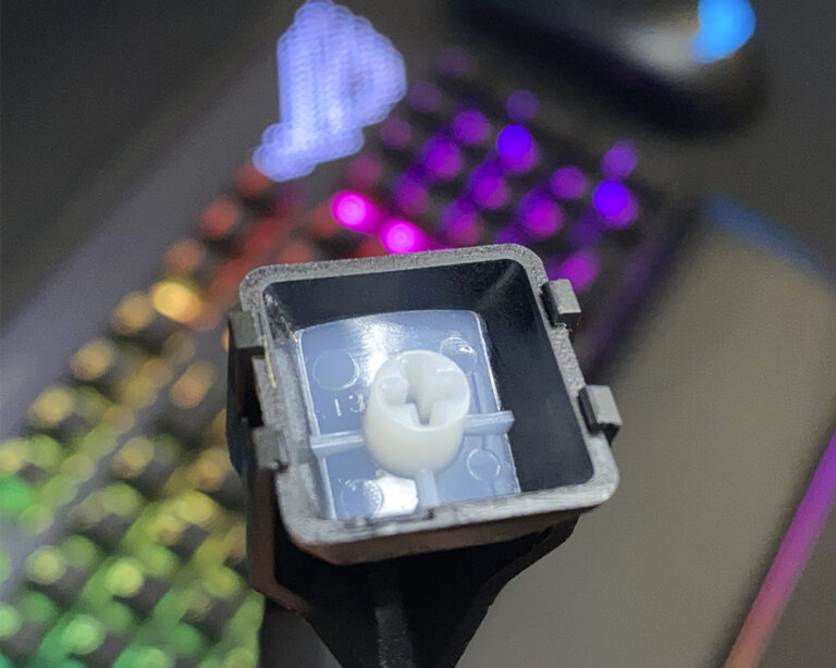 ASUS ROG STRIX FLARE II ANIMATE mechanical keyboard review