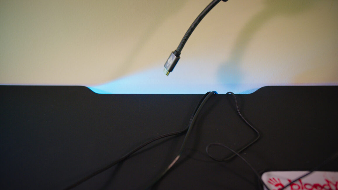 Cougar E-DEIMUS 120 gaming table review - Root-Nation.com