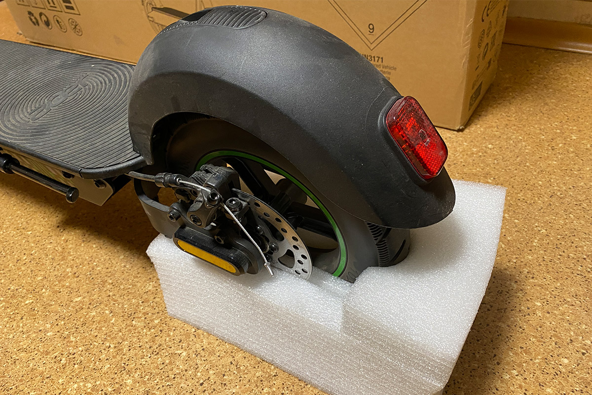 Acer Electrical Scooter 5 AES015 electric scooter review - Root-Nation.com