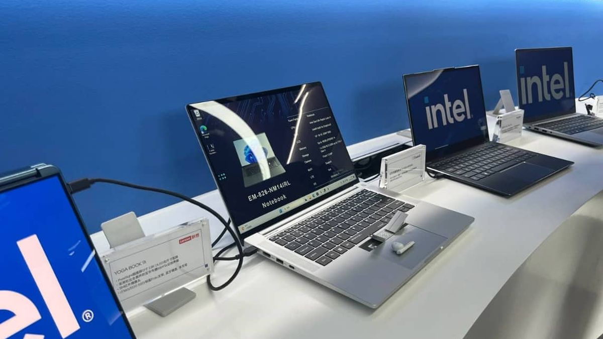 Metaphyuni представила ноутбук з прихованими навушниками - Root-Nation.com