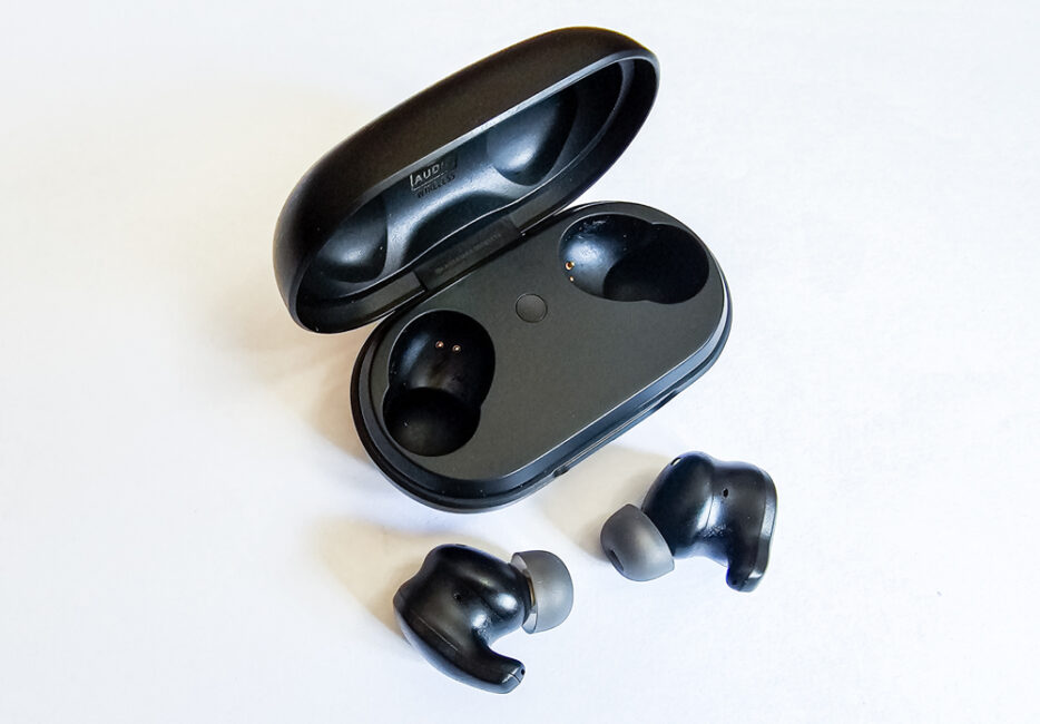 TOZO Golden X1 review: a three-driver TWS headset - Root-Nation.com