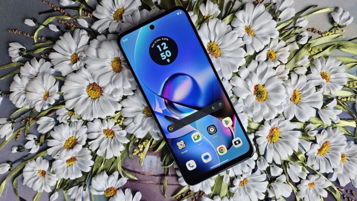 Motorola Moto G54 Power 5G Review: The Powerful One - Root-Nation.com