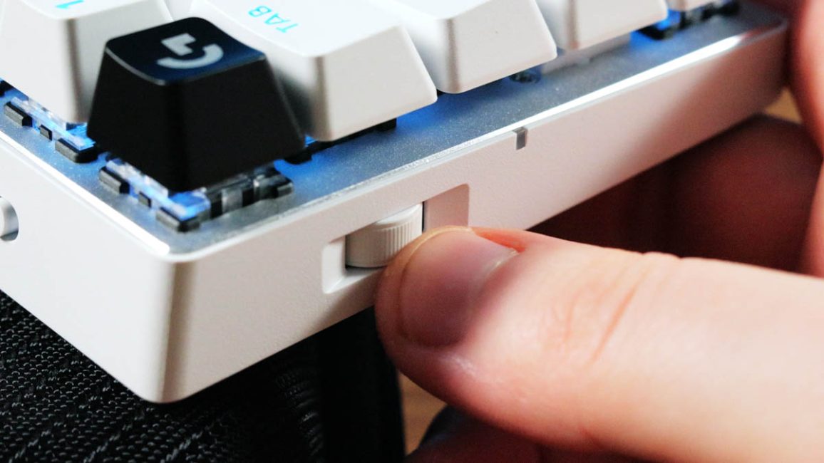 Logitech Pro X 60 Lightspeed Keyboard Review - Root-Nation.com