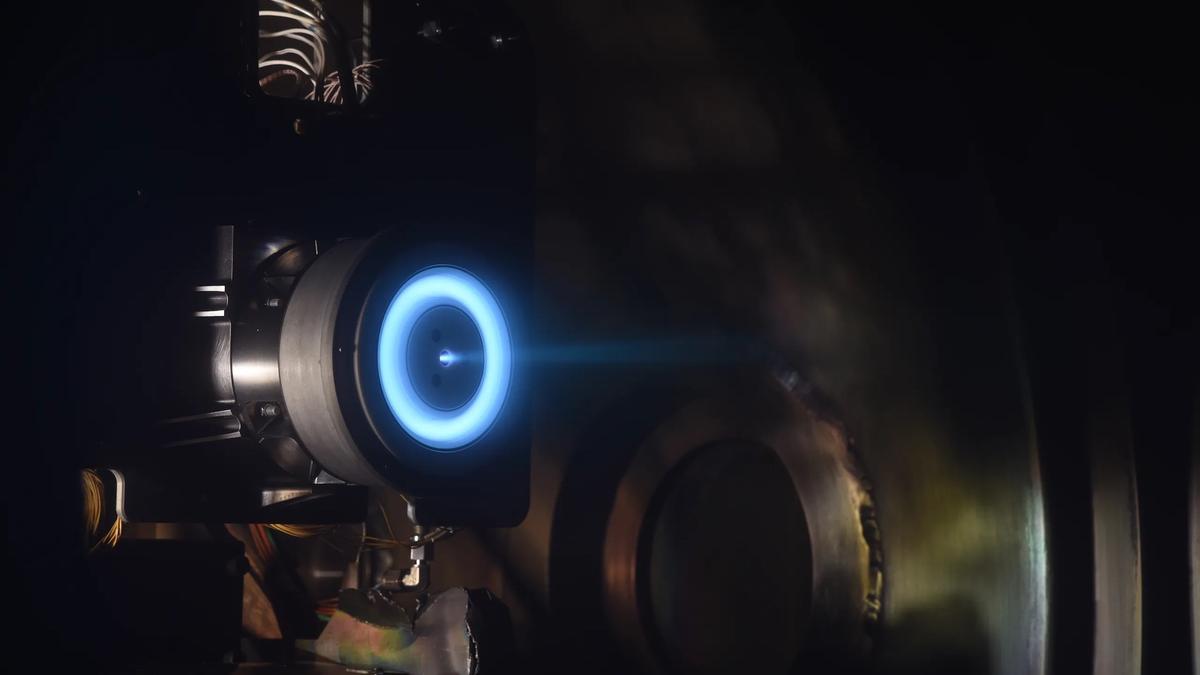 La NASA presentó un motor a reacción nuevo para vehículos espaciales