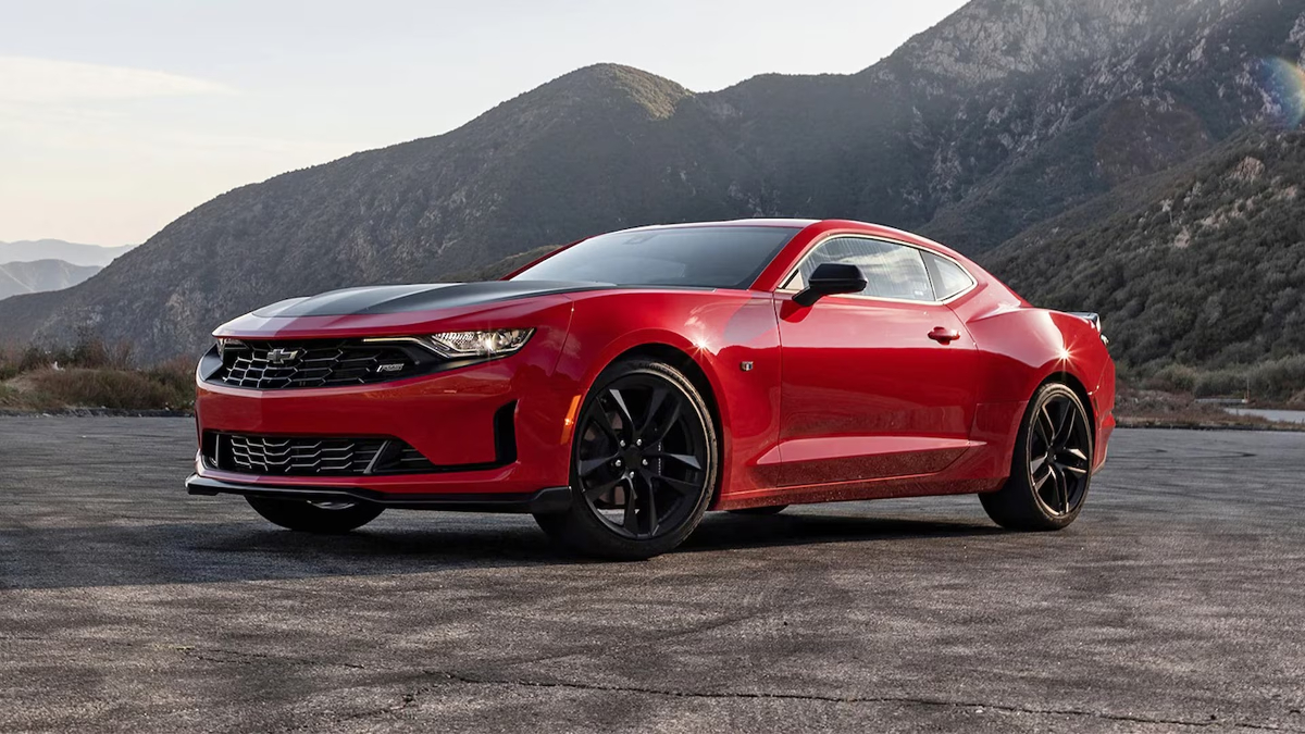 Chevy Camaro might make a re-entry into the automobile world as an EV ...