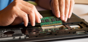 RAM and ROM: Why memory is soldered in laptops - Root-Nation.com