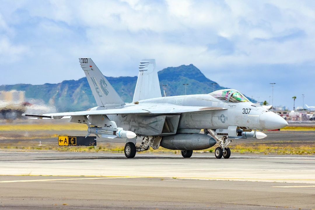 У США представили ракету класу "повітря-повітря" AIM-174B - Root-Nation.com