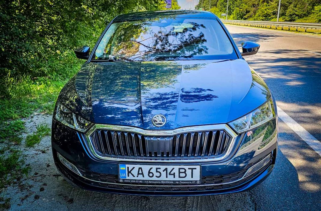 Test drive of Škoda Octavia A8 (2025) with 1.5 TSI m-HEV engine - Root ...