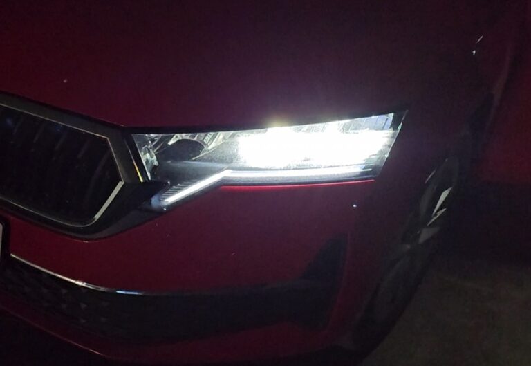 Test drive of Škoda Octavia A8 (2025) with 1.5 TSI m-HEV engine - Root ...