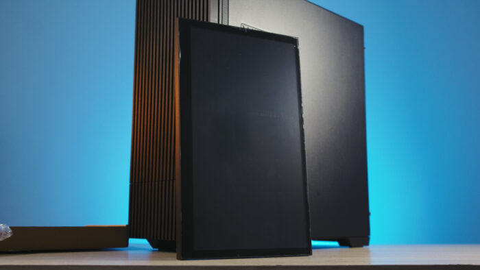 Zalman Z10 DS Black Case Review: A Monitor as a Bonus - Root-Nation.com