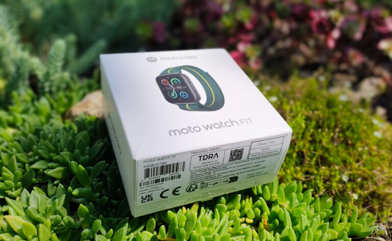 Moto Watch Fit smartwatch review - Root-Nation.com