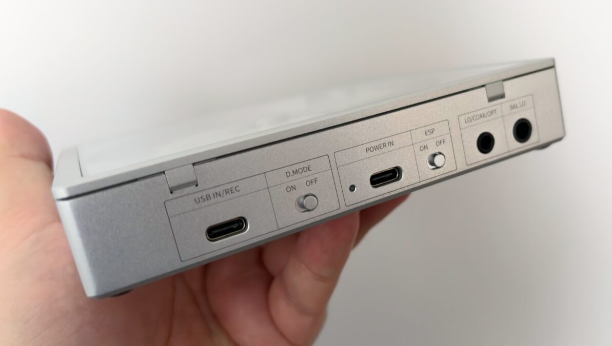 FiiO DM15 R2R review – The Most Feature-Rich CD Player Out There ...