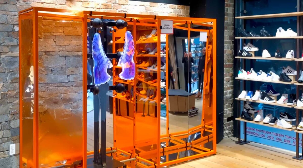 Future of Digital Signage: AI, 3D Holograms- Root-Nation.com