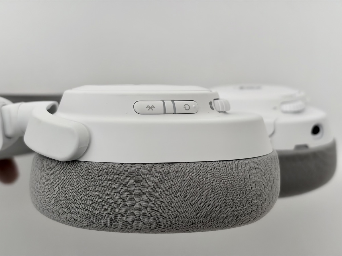 SteelSeries Arctis Nova 7X Gen 2 review: The King Of Compatibility ...