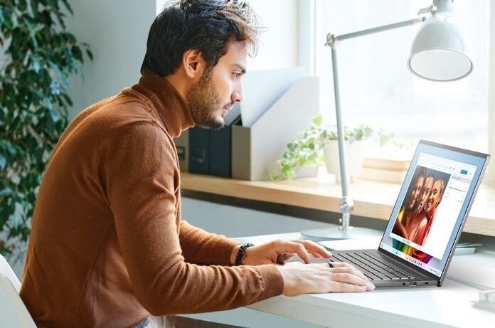 Acer shows off new Aspire PCs, Iconia Duo tablets and laptops - Root ...